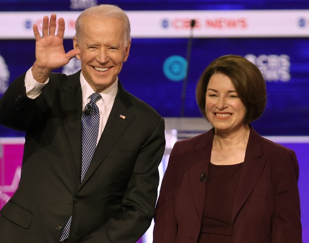 amy | Author Raven West